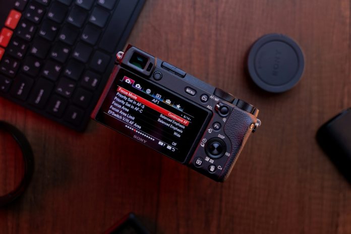 Sony A6600 Review: Features, Performance, and Expert Insights