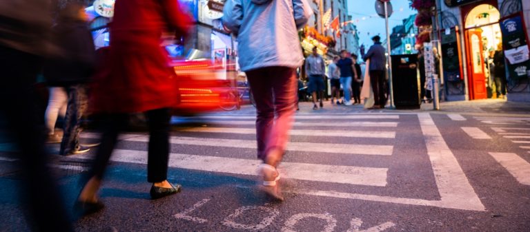 Mastering Aperture Priority Mode: A Full Photography Guide