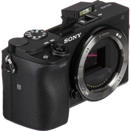 Sony A6400: Still the Best Mirrorless Option