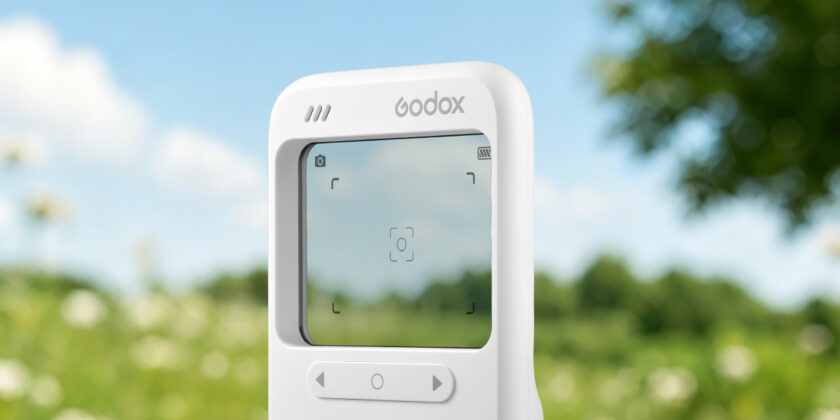 Godox C100: The $29 Screenless Camera